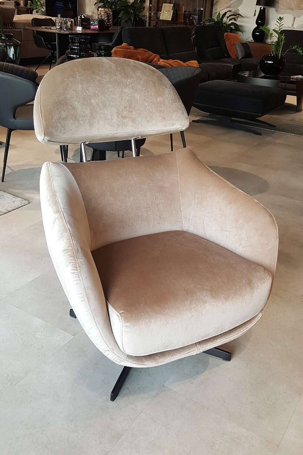 Wyprzedaż ekspozycji - meble dostępne od ręki | Kler